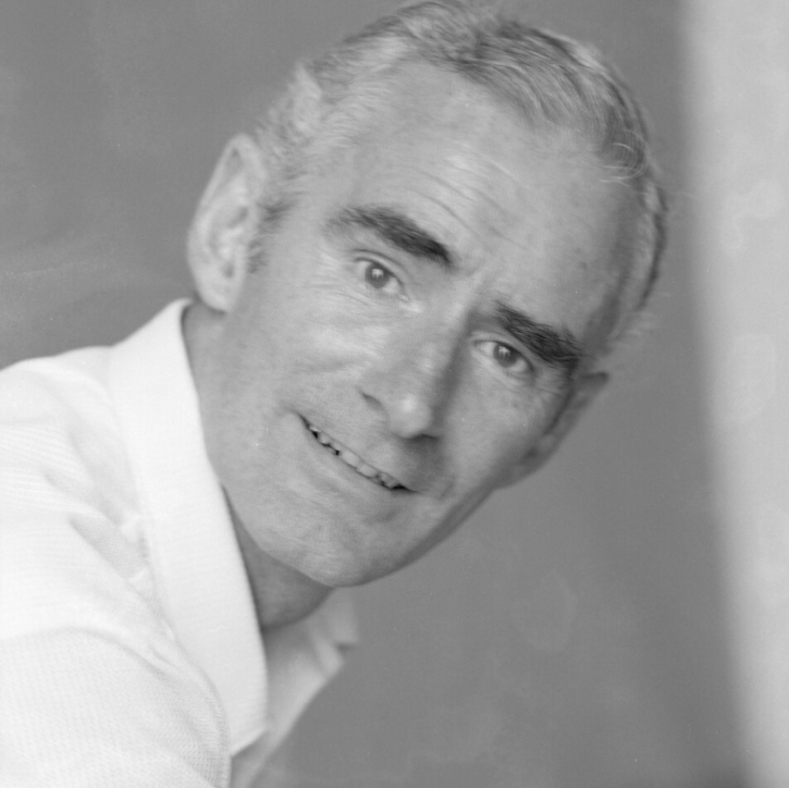 Floor Talk- Douglas MacDiarmid: A Passion for Paint | Aratoi ...